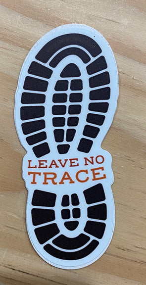 Leave No Trace Sticker – PINE LIFE